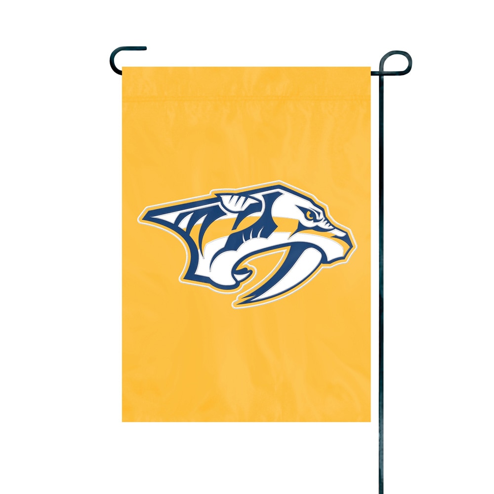 Nashville Predators Premium Garden Flag